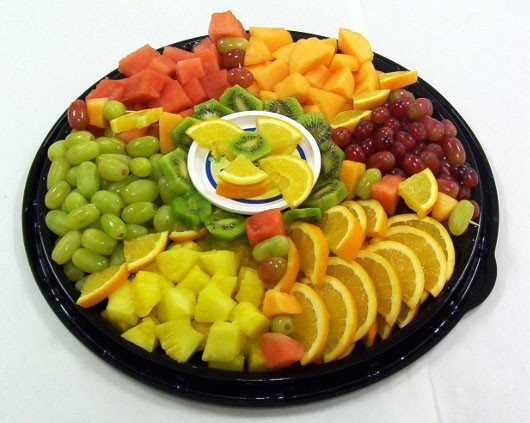 Deluxe Fruit Tray | Dutch-Way Farm Market
